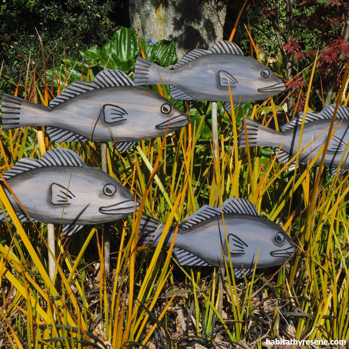 Create your own school of garden fish | Habitat by Resene