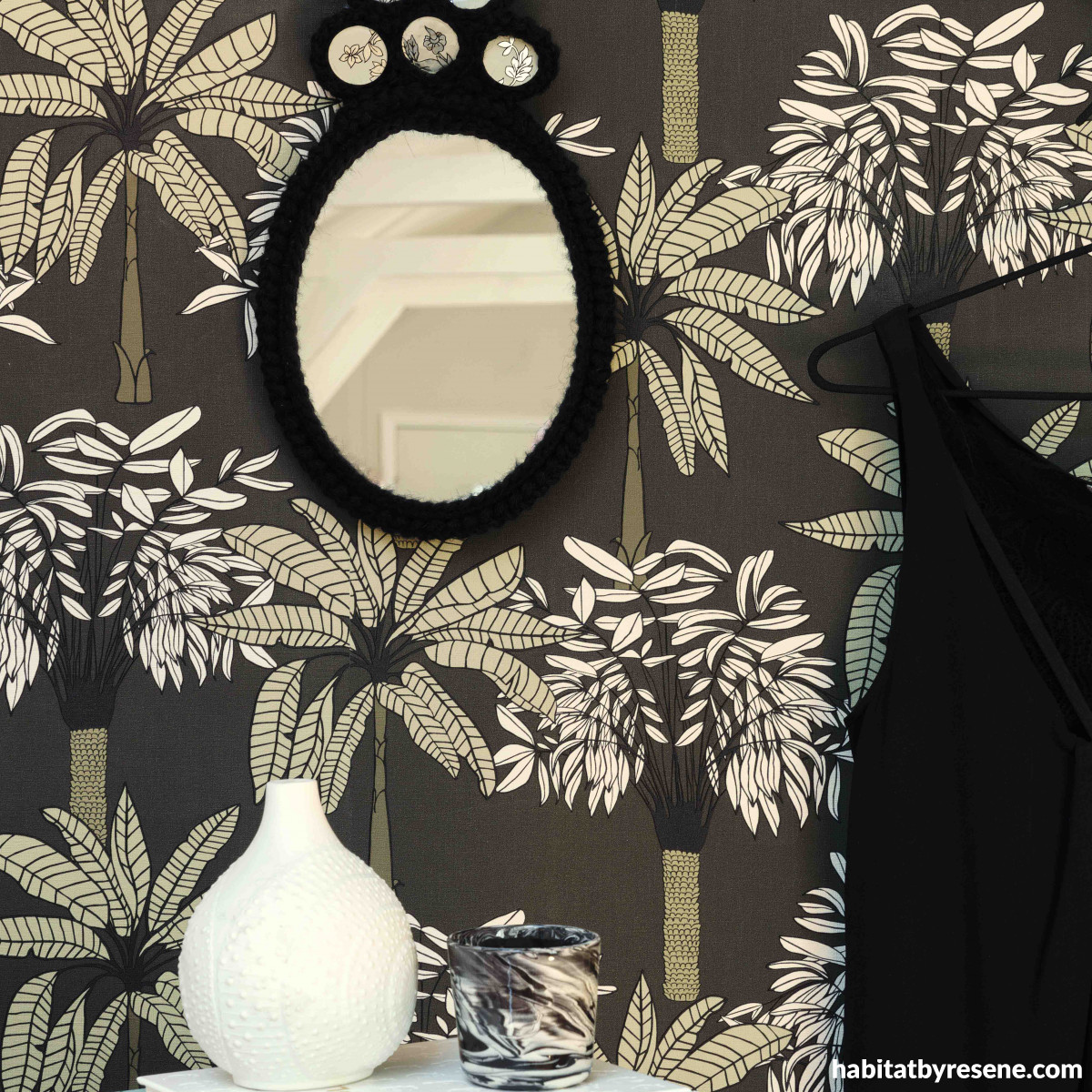 Flourishing décor: Embrace the Resene Club Botanique Wallpaper ...