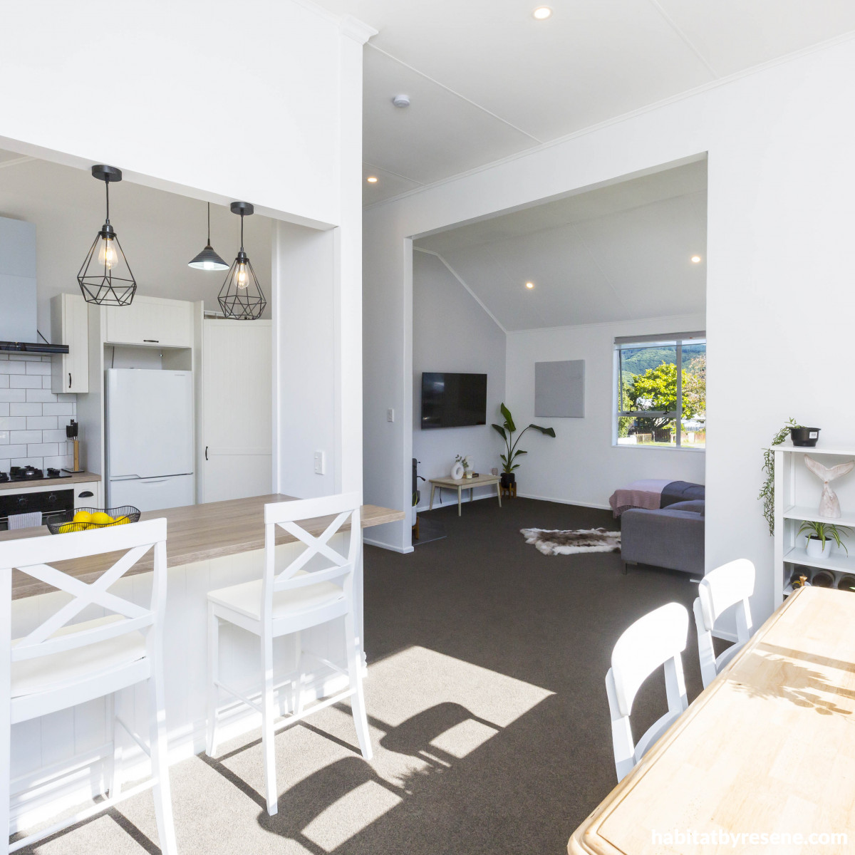 Cottage-like charm of former state house brought to life with Resene ...