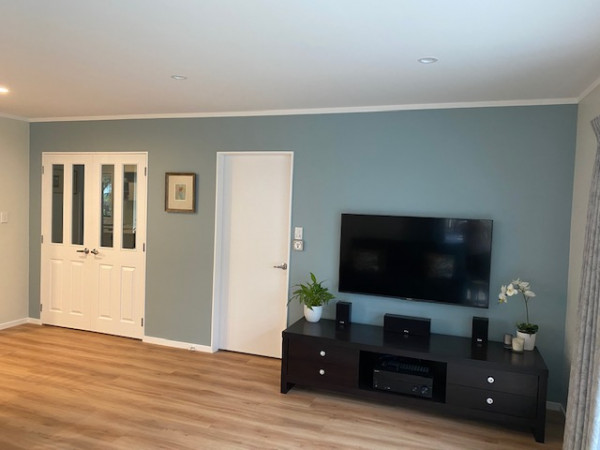 A 1990s home gets a nature-inspired refresh using Resene Merino and ...