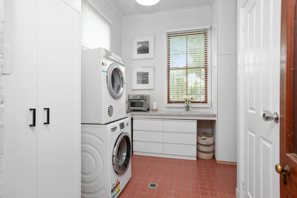 Georgian-style heritage home gets a light and breezy refresh with ...