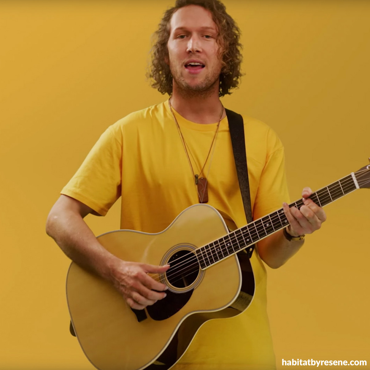 Thomas Oliver releases colourful new music video | Habitat by Resene